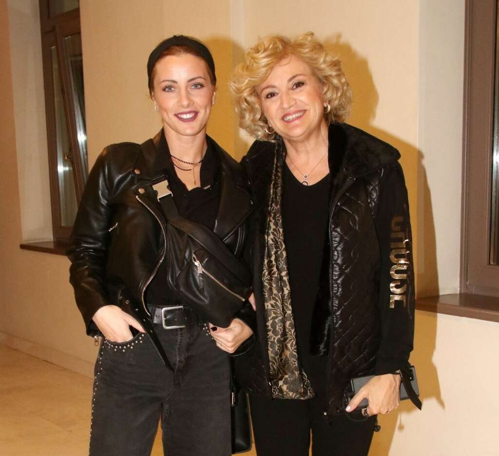 Υρώ Μανέ: Η καλλονή κόρη της κερδίζει επάξια τον τίτλο της πιο όμορφης ...